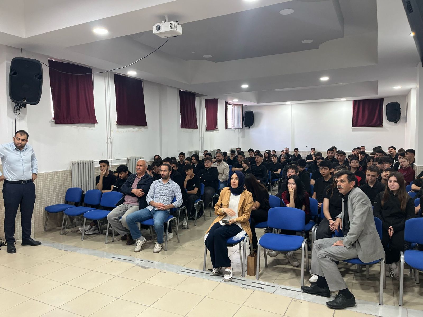 Türk Telekom Mesleki ve Teknik Anadolu Lisesi'nde Kariyer Günleri Etkinliği